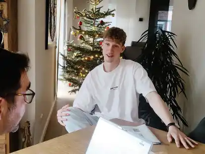 Lasse Rosenboom von Holstein Kiel: So hat sich Ostfriese mit Tor in ...