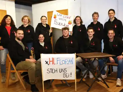 Theater in Halen: Wenn die Feuerwehr den Dienst quittiert