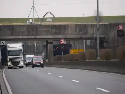 Verkehr im Wesertunnel: Braker mit180 km/h unterwegs – Polizei misst Geschwindigkeit
