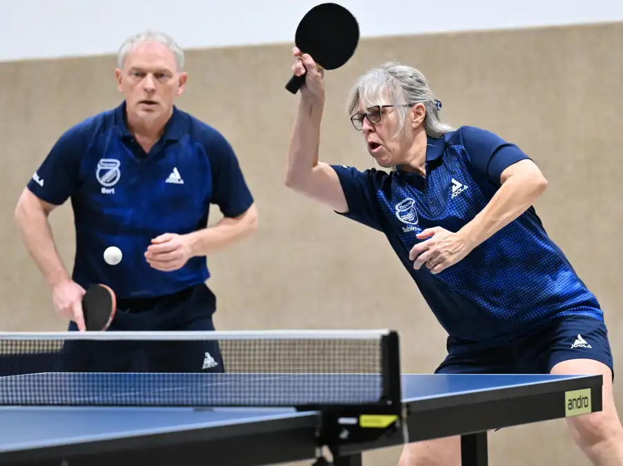 Tischtennis in Wittmund: Friedeburg und Holtriem kämpfen bis ...