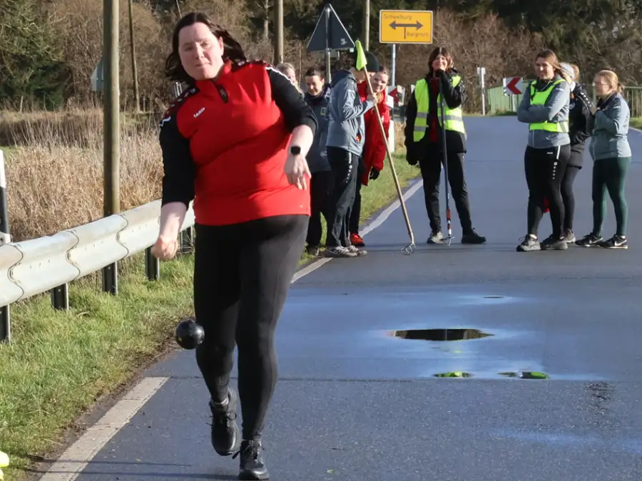 Boßeln: Schweewarden gewinnt in Landesliga der Frauen gegen Mentzhausen