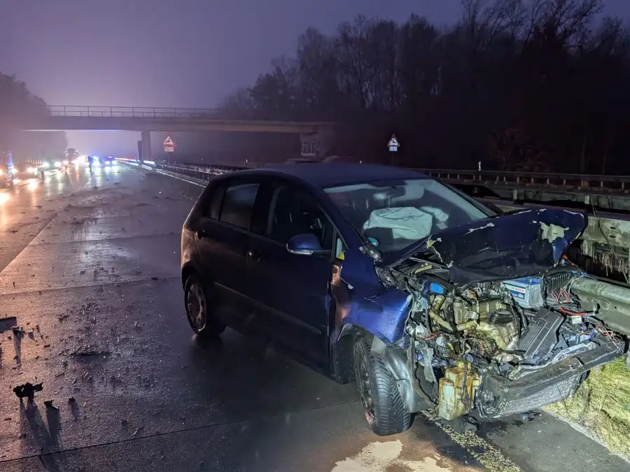Verkehrsunfall auf A27: Bremerhavener verunglückt auf Autobahn Richtung ...