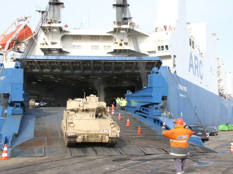 Nato-Transporte in Bremerhaven: Geheime Militärlogistik und ...