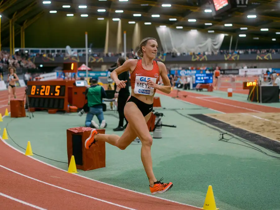 Lea Meyer aus Löningen läuft in Boston Bestzeit und Hallen-EM-Norm