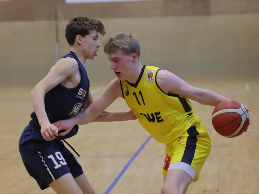 Basketball in JBBL: Baskets Juniors unterliegen Metropol YoungStars ...