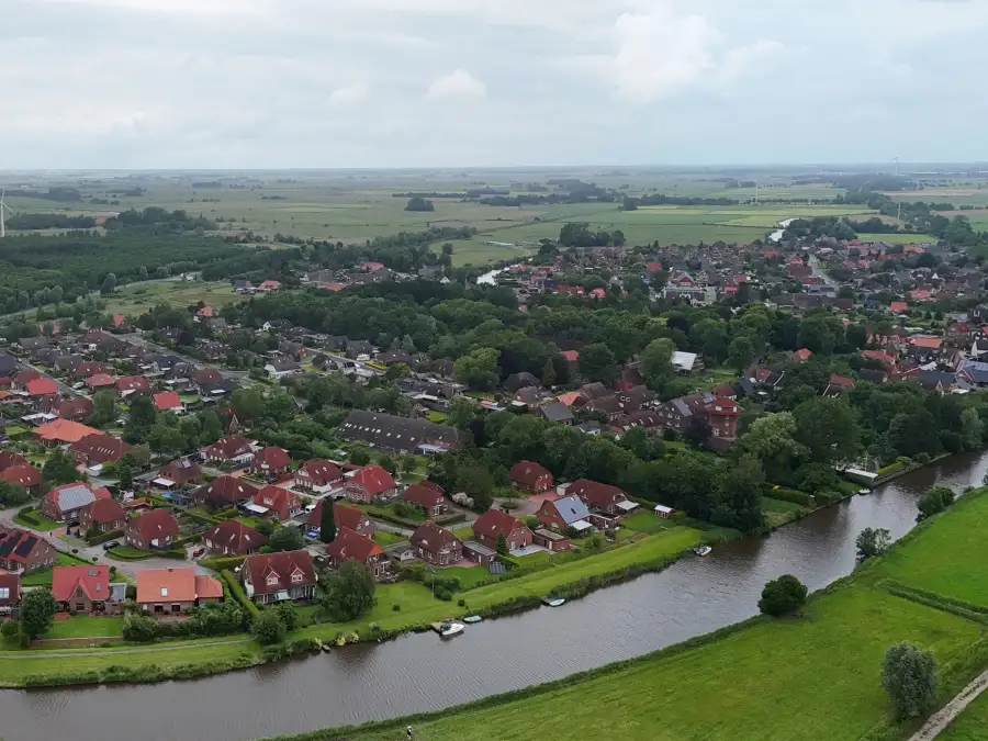 Bundestagswahl 2024: Politische Spaltung in Loppersum, Westen des Orts ...