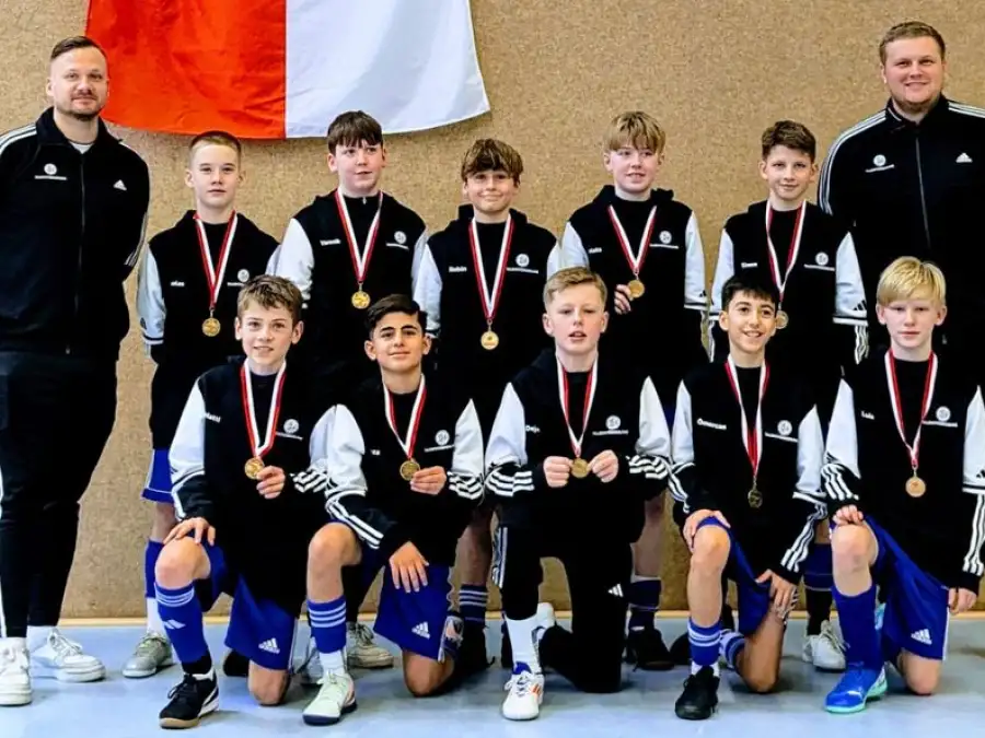 Futsal: DFB-Stützpunkt-Team Lastrup glänzt beim Avacon-Cup in Barsinghausen