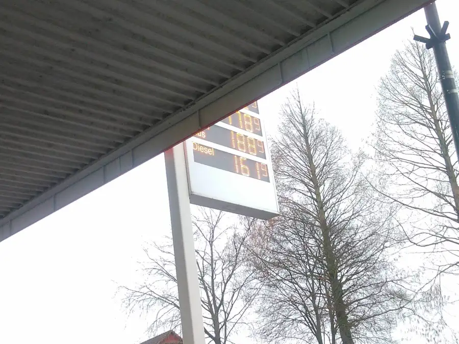 Tankstelle in Godensholt zeigt abweichende Preise an: Was das für ...