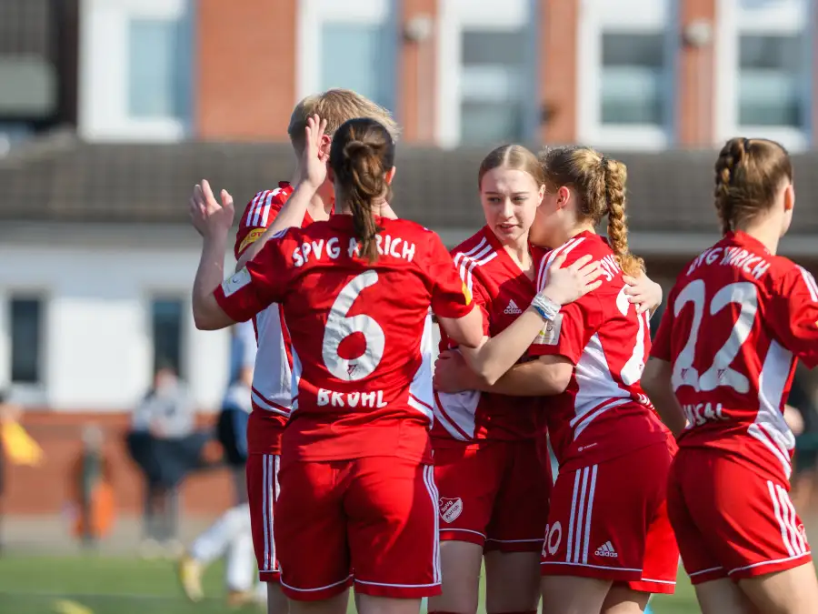 SpVg Aurich im Oberliga-Fußball: Erfolgreicher Rückrundenstart gegen ...