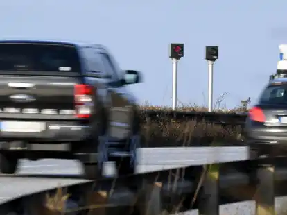 Blitzer an der B210 in Friesland: Standorte der fünf Anlagen