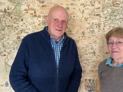 Dettmar Coldewey in Ostfriesland: Historische Karte als Geschenk an ...