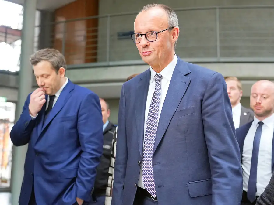 Bundesregierung 2025: Merz stellt CDU-Minister und -Ministerinnen am ...