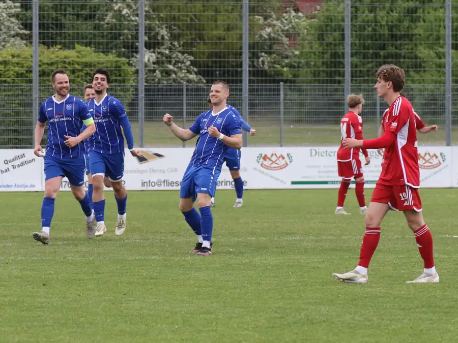 Fußball-Bezirksliga: FC Rastede und VfL Stenum spielen Remis