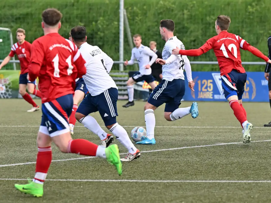 Fußball in Wilhelmshaven: WSC Frisia II siegt 4:2 gegen SG Lehmden ...