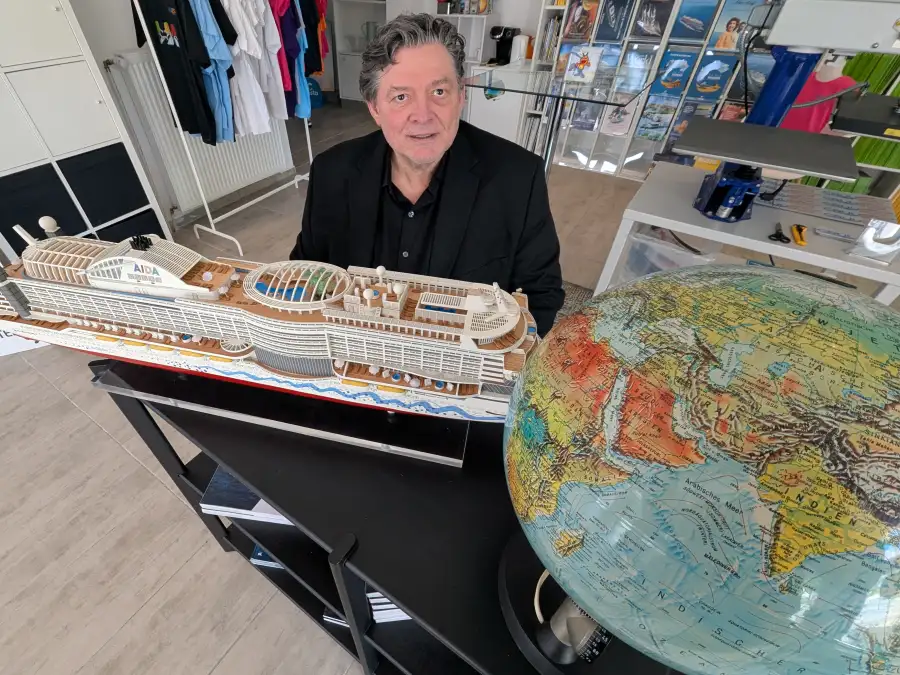 Kreuzfahrten: Cruusoo Cruises aus Nordenham umgezogen – Michael Hoeborn ...