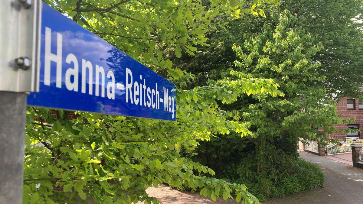 Holocaust geleugnet: Hanna-Reitsch-Weg in Cloppenburg-Staatsforsten ...