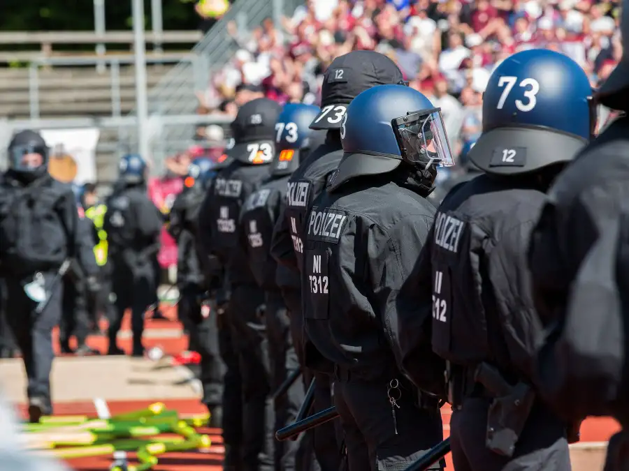 Fußball-Regionalliga: VfB Oldenburg gegen VfB Lübeck im Fokus – Kommen Hooligans?