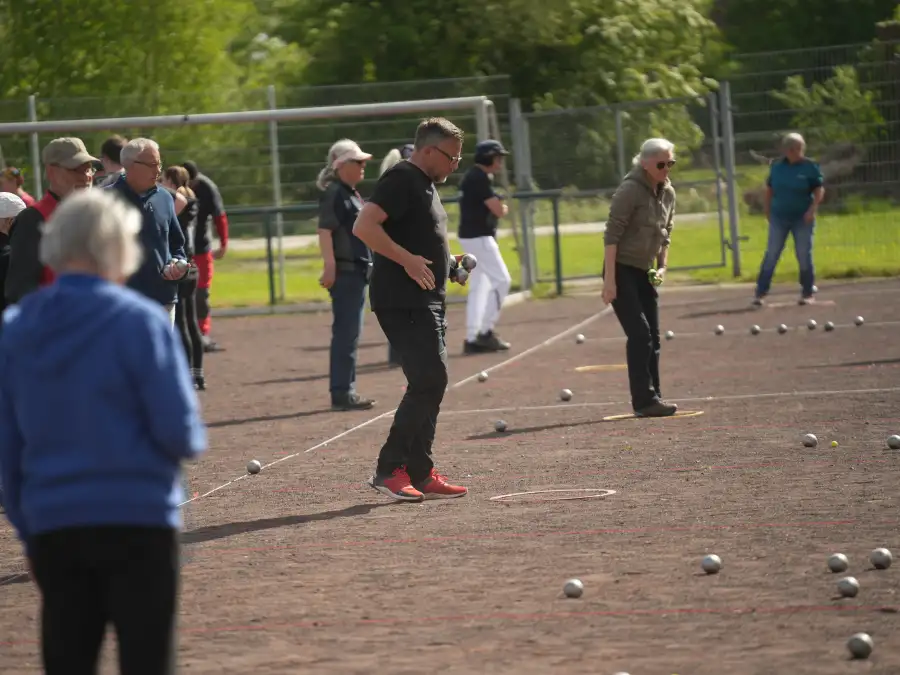 Boule: Qualifikations-Turnier zur Landesmeisterschaft am Bigpoint in ...