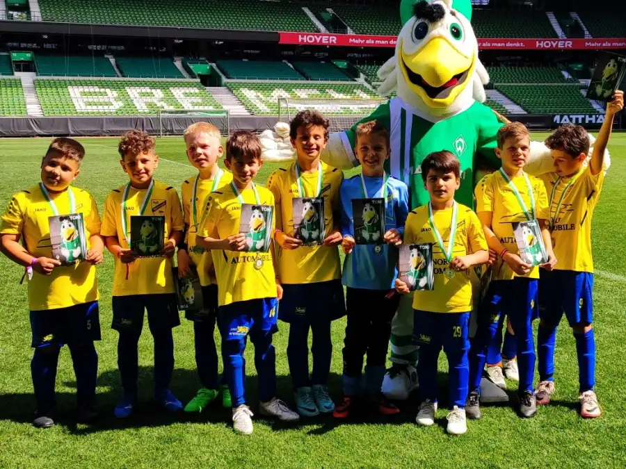 U8 des TuS Wahnbek erreicht Platz drei im Weserstadion