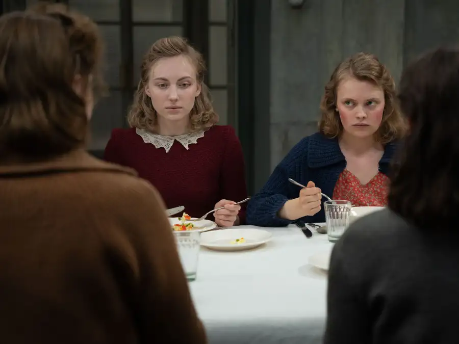 „Die Vorkosterinnen\": Internationales Filmdebüt für Emma Falck aus Rastede