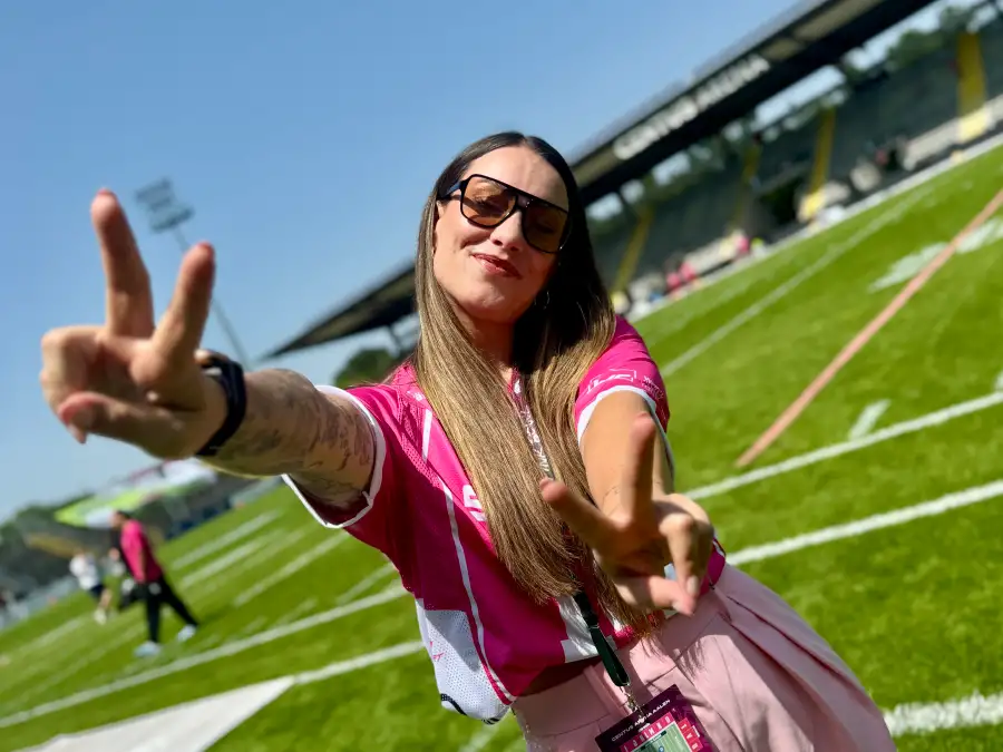 Touchdown! – Influencerin Stephy Schutta bringt Footballfieber nach Friedeburg