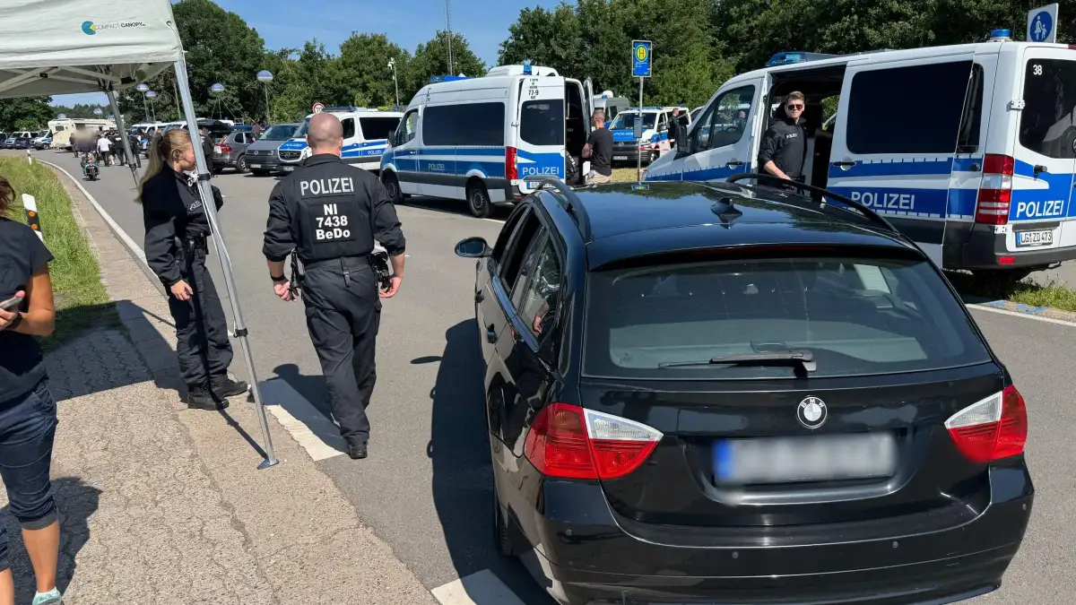 Polizeikontrollen beim Gremium MC in Halbemond: Strafverfahren und ...