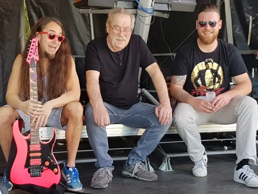 Tribute-Konzert für Klaus Rettkowski: Musiker erinnern im Pumpwerk ...