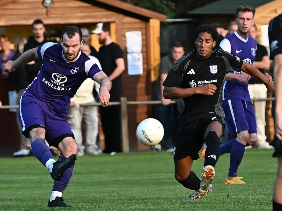 Fußball-Bezirkspokal: VfL Stenum gewinnt 2:1 bei Jahn Delmenhorst