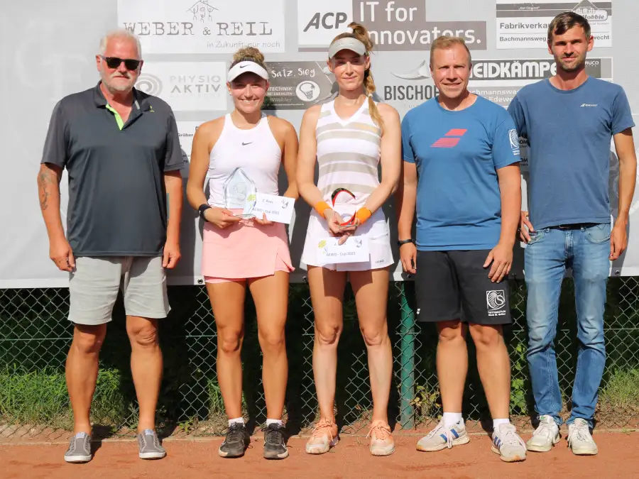 Tim Hammes und Leonie Möller siegen bei Bewo-Design-Cup in Edewecht