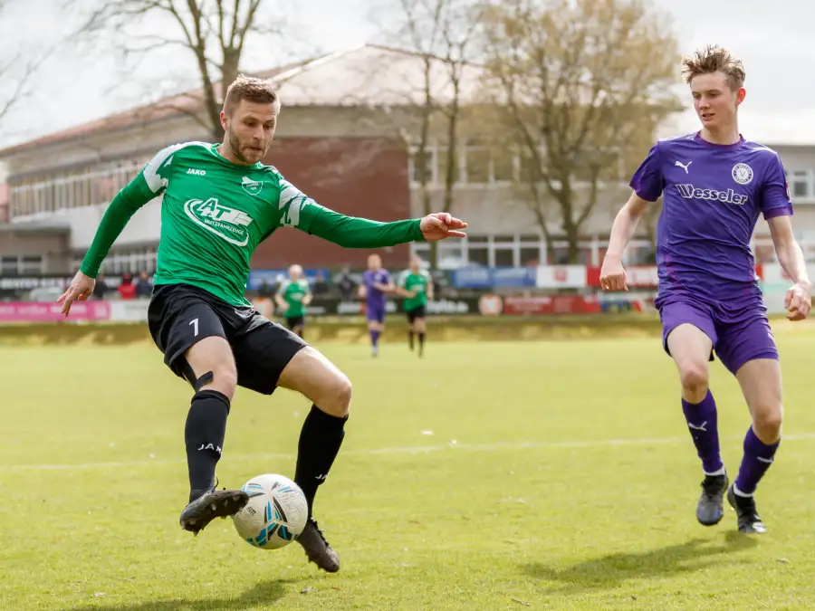 Fußball in Garrel: Patrick Looschen vor Comeback gegen Firrel in der ...