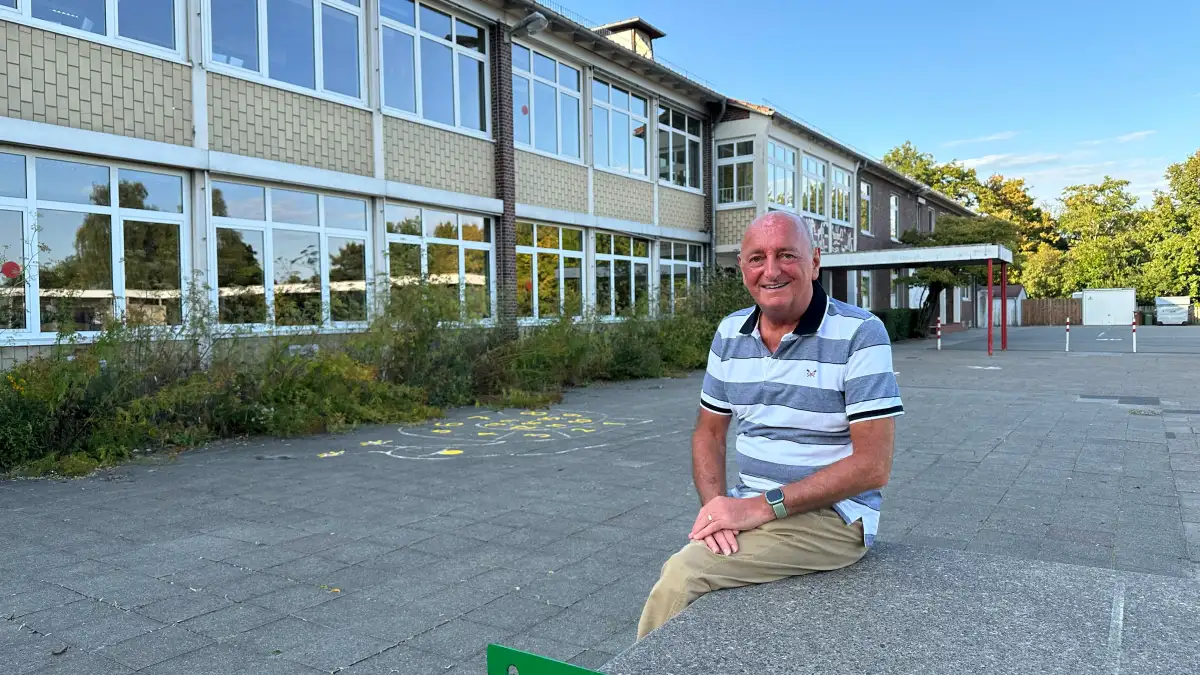 Steve Raynor aus Nottingham hat seine Kindheit in Nordenham verbracht ...