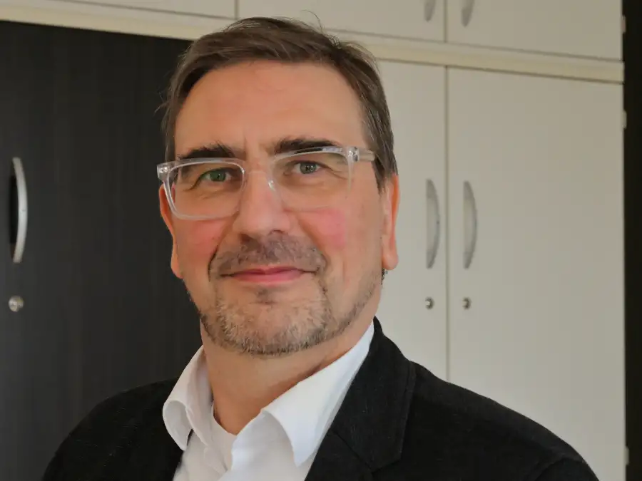 Sven Ambrosy in Friesland: Landrat tritt 2026 nicht erneut an ...
