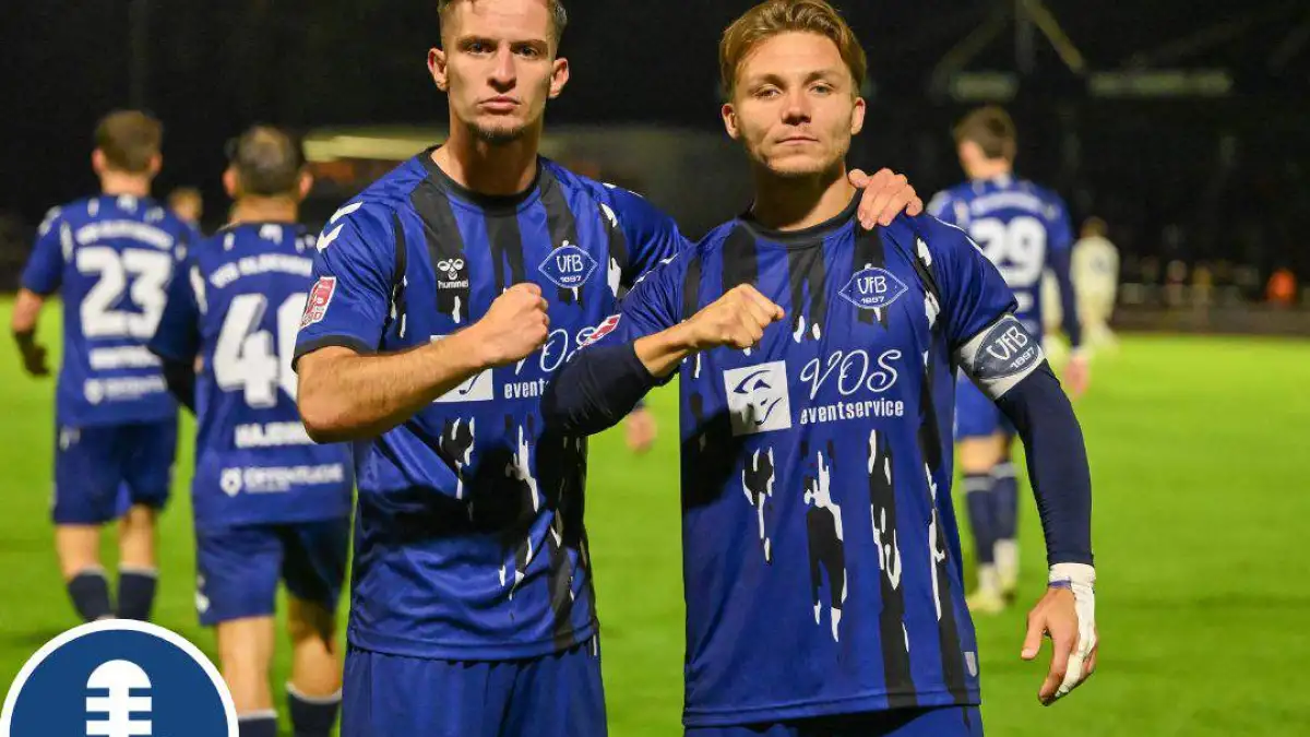 Natalia gallas big ass as the entrance opened, I felt a