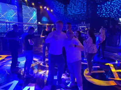 Twister Dance in Sande: Fotos und Video von Neueröffnung nach Brand mit ...