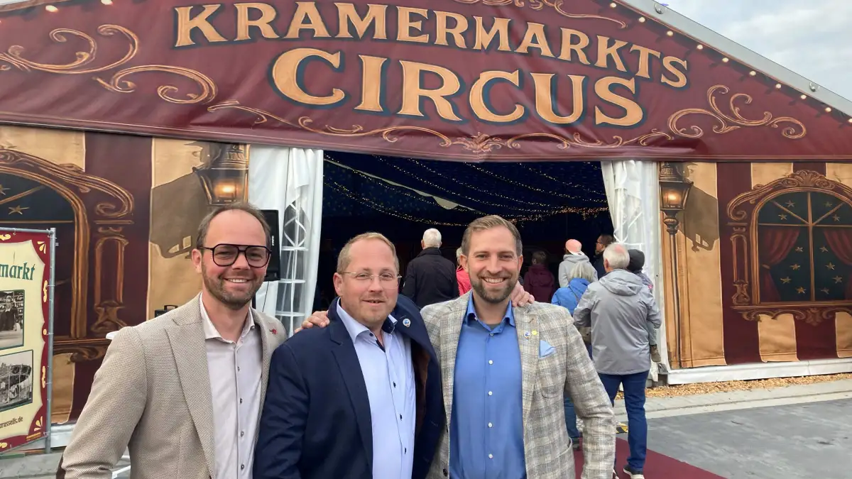 Schausteller in Oldenburg: Generationenwechsel bei den Marktbetreibern