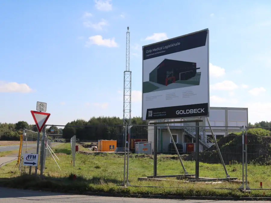 Unternehmen Dolp Medical baut in Wardenburg neu: Moderne Logistikhalle ...