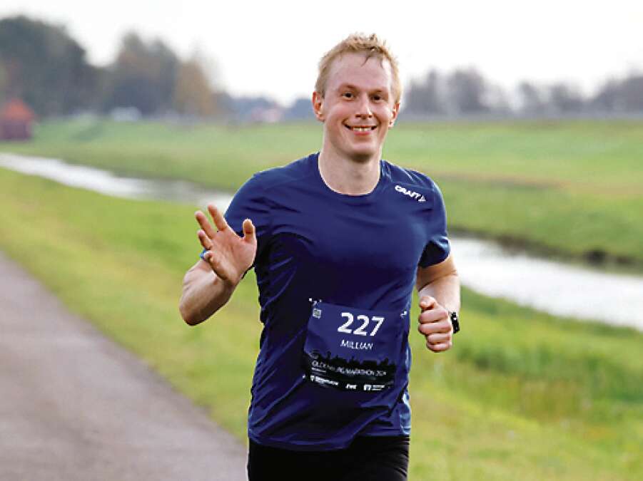 Oldenburg Marathon: Vorjahressieger Millian Oostenbrink, Sabine Geyer ...