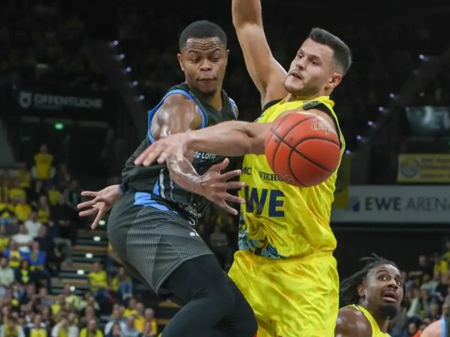 Basketball-Bundesliga in Oldenburg: EWE Baskets verpassen Comeback-Sieg ...