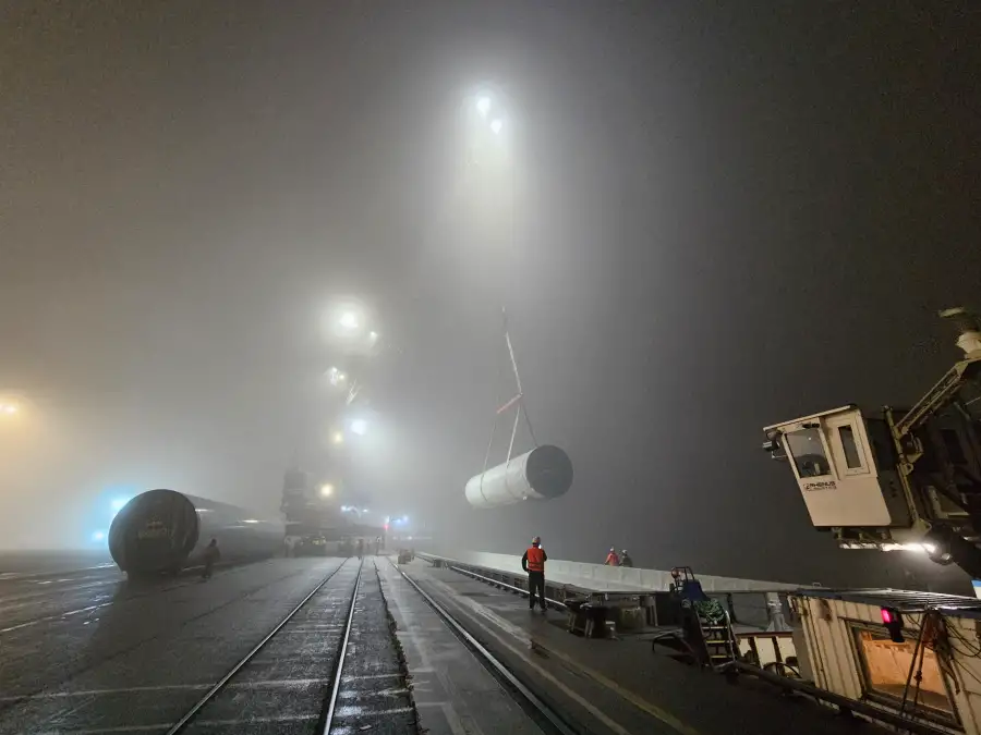 Enercon verschifft erstmals Windkraft-Komponenten über die Ems ...
