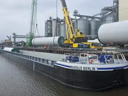 Enercon verschifft erstmals Windkraft-Komponenten über die Ems ...