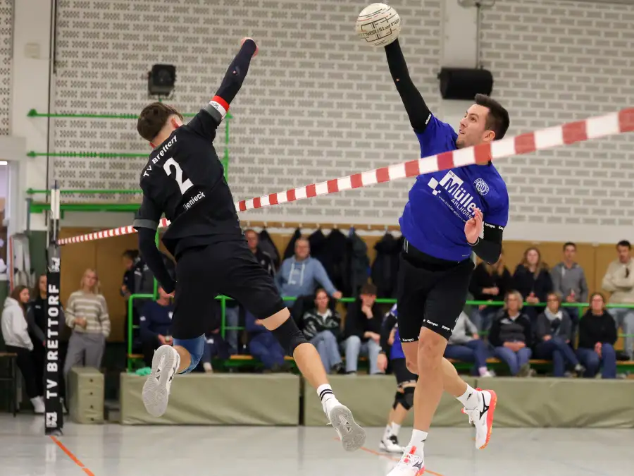 Faustball 2. Bundesliga: Ahlhorner SV dominiert Spieltag in Brettorf