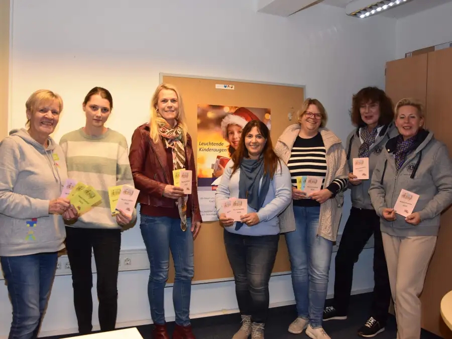 Wunschbaum-Aktion in Elsfleth: Leuchtende Kinderaugen durch ...