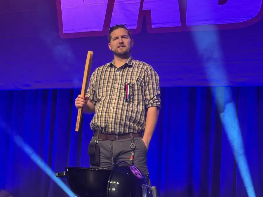 Clemens Brock in Aurich: TikTok-Star „Der Vadda“ begeistert mit ...