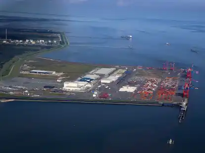 Offshore-Windenergie in Wilhelmshaven: Kritik an Niedersachsens ...