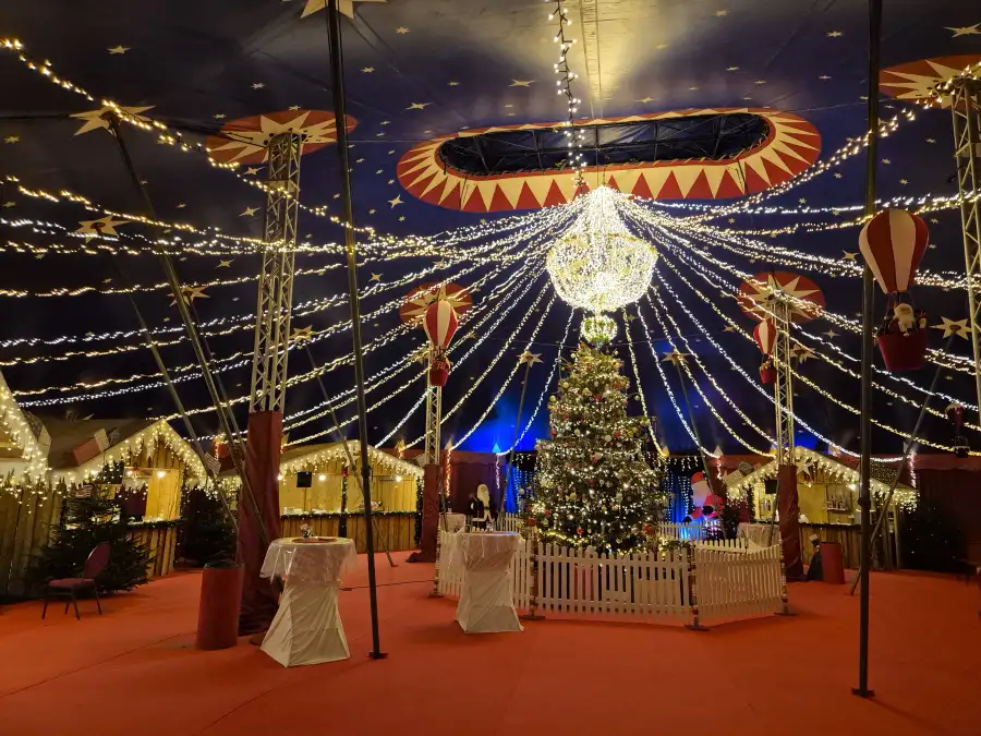 Artisten des Weihnachtscircus Wilhelmshaven verbringen Heiligabend ...