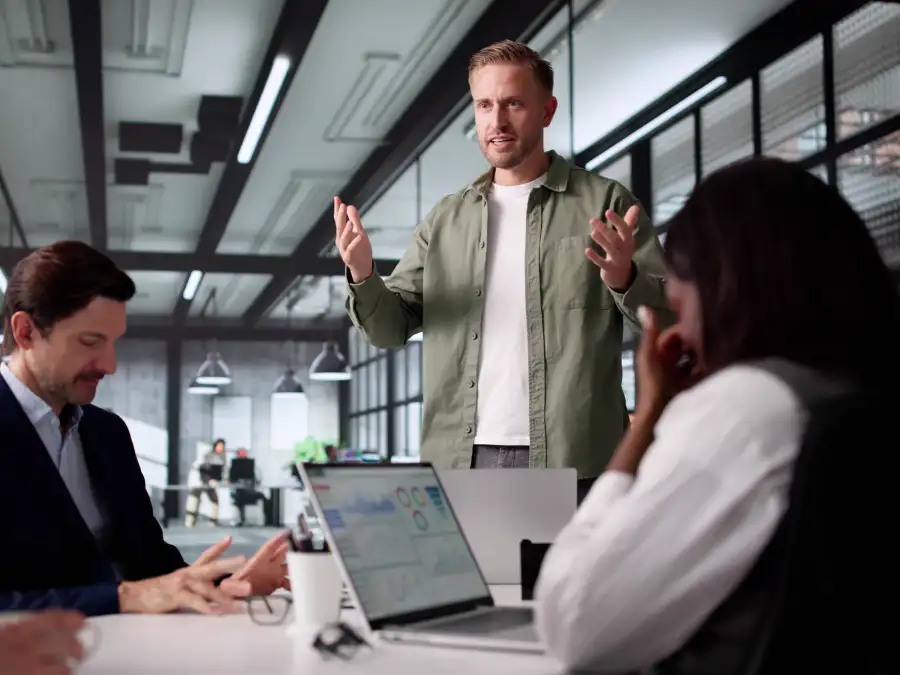 Offene Streitkultur in Unternehmen: Karriereberaterin Stephanie Grönke ...