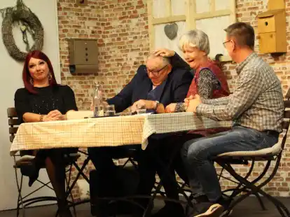 Theater in Abbehausen: Spoaßmoaker präsentieren neuen Dreiakter ...