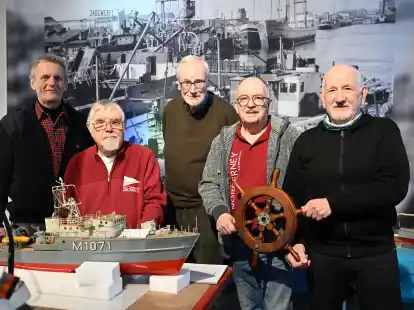 Schiffbau im Küstenmuseum: Wilhelmshaven zeigt in „Gläserner Werft ...