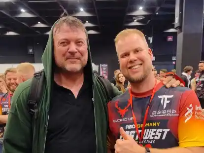 Armwrestling in Wuppertal: Ostfriesen treffen Superstar Devon Larratt