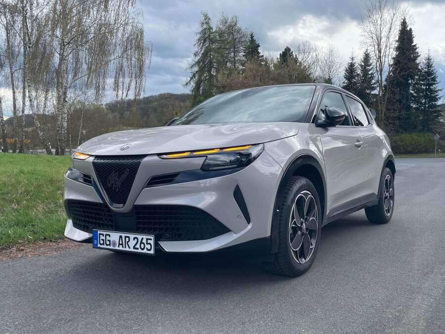 Alfa Romeo Junior Benzin